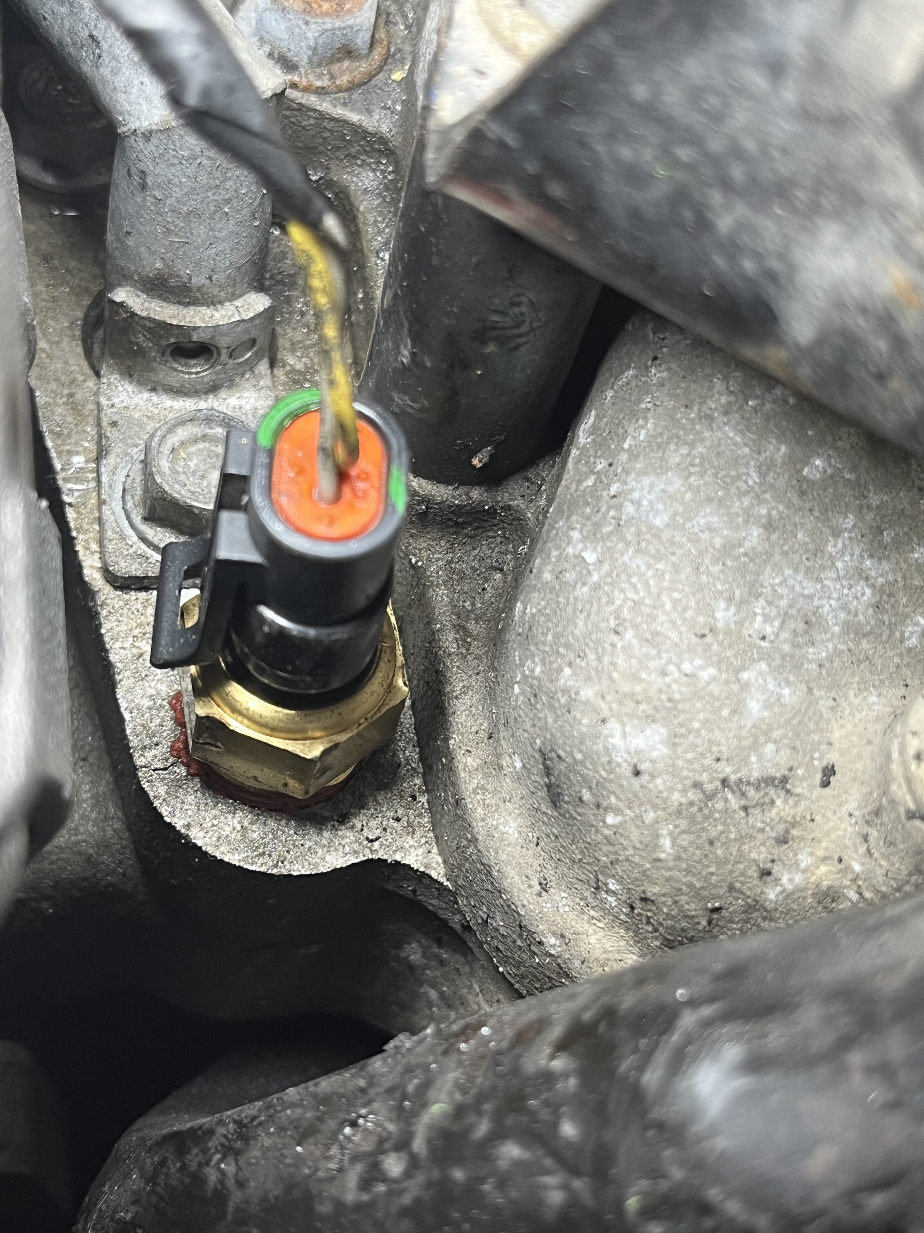 4.3 Vortec Coolant Temp Sensor Location 4.3 Vortec Coolant Temp Sensor Location